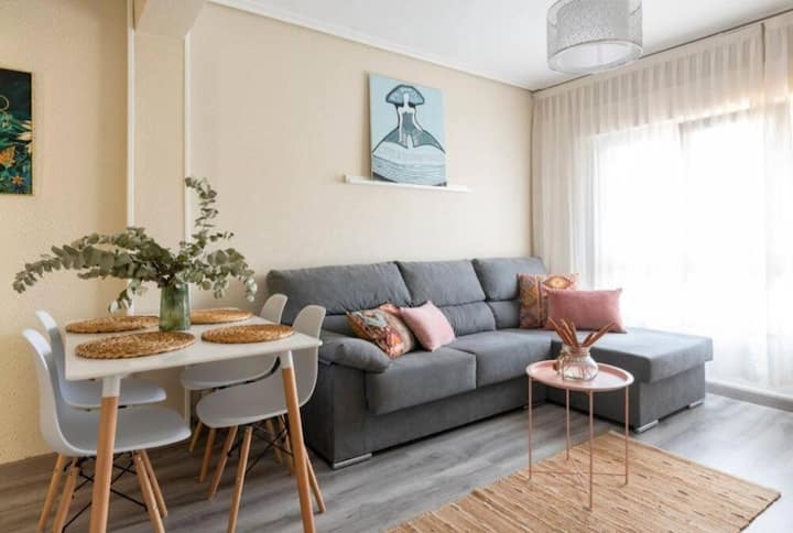 Apartamento Cerca Estaciones - Playa Virgen del Mar