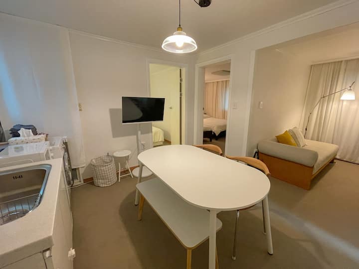 Yg엔터/한강/망원시장/홍대/합정역/연남동/경복궁/공항버스/명동/신촌/월드컵경기장/2호선 - Seúl