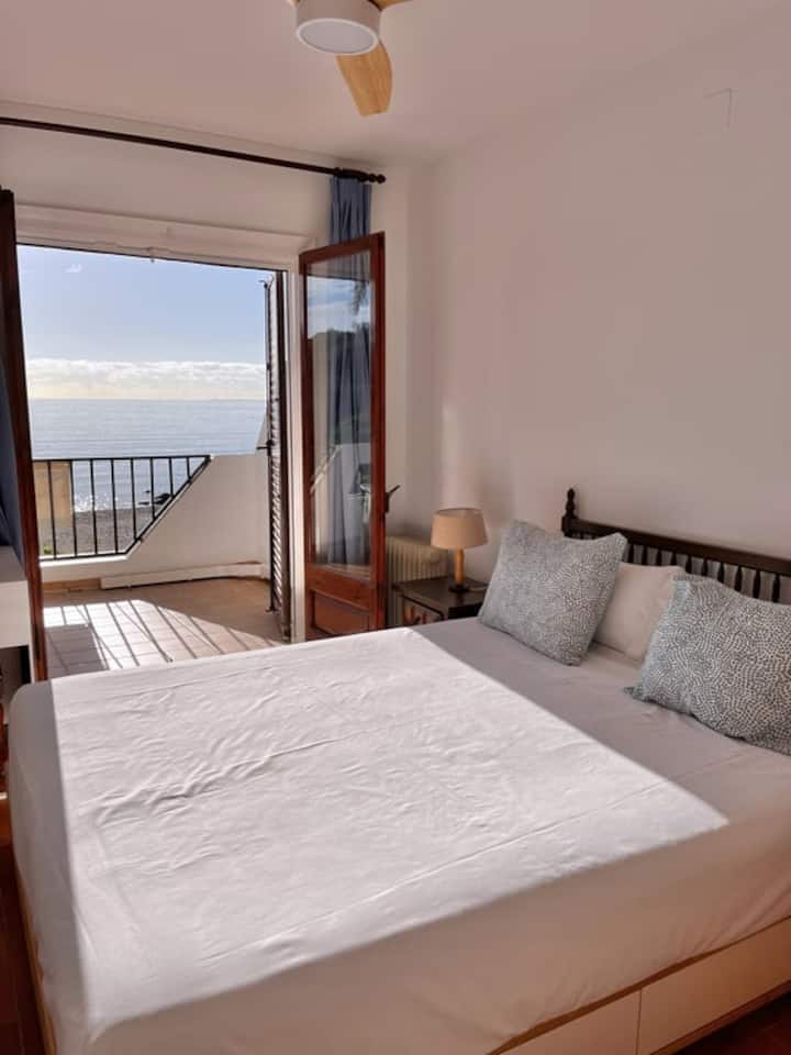 Guestready - Coastal Getaway With Sea Views - L'Ampolla