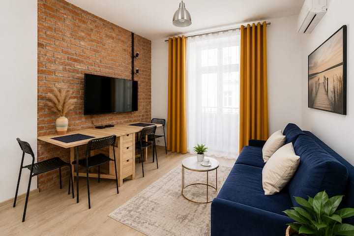 Quiet Apartment  1br  Old Town  A/c & Elevator - Cracovia