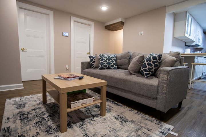 Capital Comfort: Dc Metro Home - Largo, MD