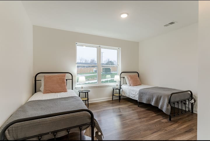 Pure Haven 1317 2b - Elizabethtown, KY