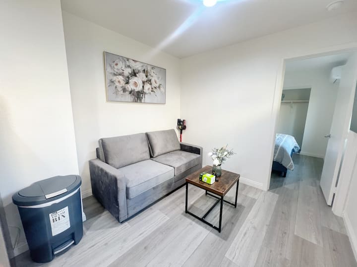 Charming 1b1b Urban Oasis: For A Relaxing Stay - West Covina