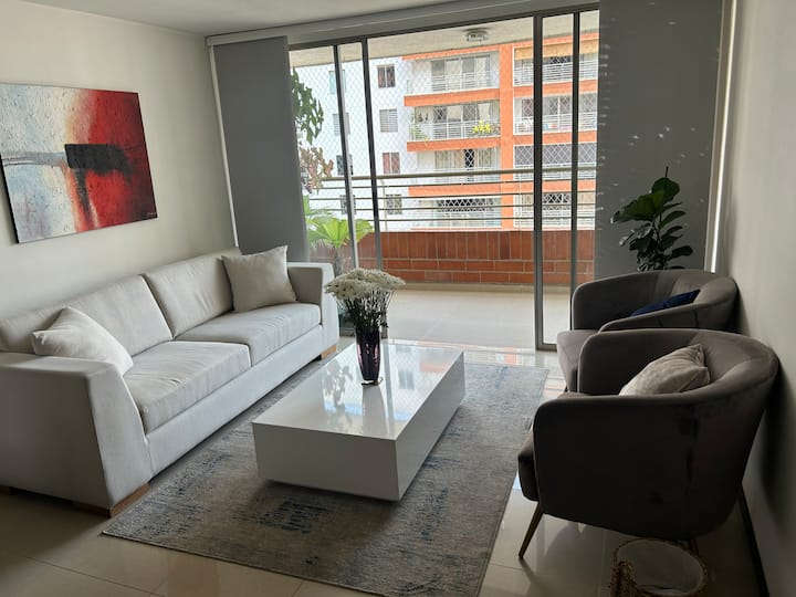 Apartamento Norte De Cali Barrio La Flora - Cali