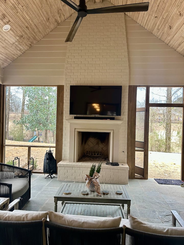 “The Homebase” At Grand Oaks - Oxford, MS
