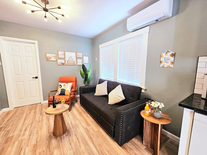 Bungalow Home Near Cal Tech And Pcc  Kingsize Bed! - Pasadena, CA