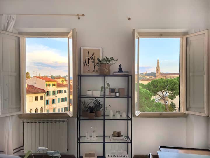 Charming Historic Florence Apt - Florença