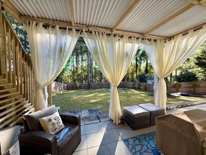 Modern Private Suite | Near Gas South & Atlanta - Lawrenceville, GA