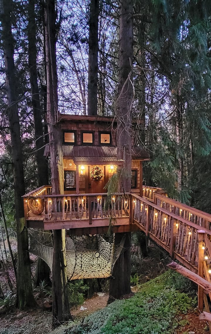 Kalptaru Treehouse Retreat - Redmond, WA