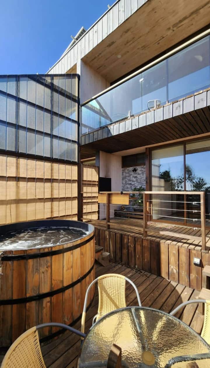 Cabaña 2 Con Tinaja Privada De Uso Ilimitado - Pichilemu