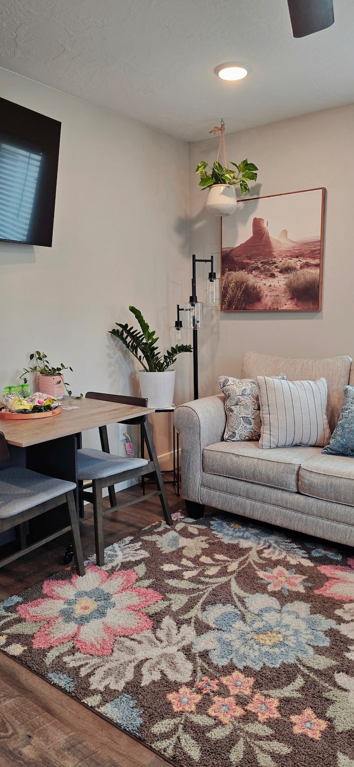 1 Bedroom W/kitchen Casita. Guest Favorite! - St. George