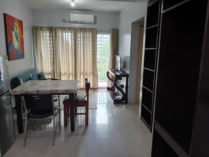2 Bedroom Accross Mall Of Asia 53-1 - Pasay
