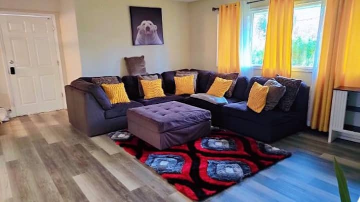 Midnight Sun Viewpoint Aurora - Fairbanks, AK