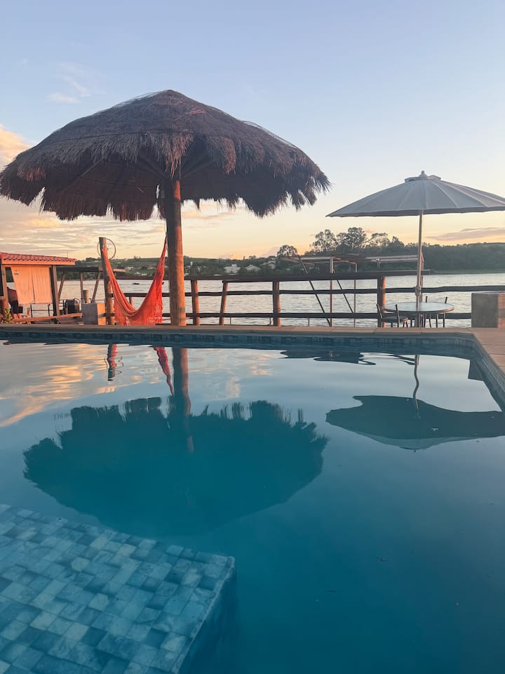 Refúgio Rústico Na Beira Da Lagoa, Paz E Sossego. - Leme