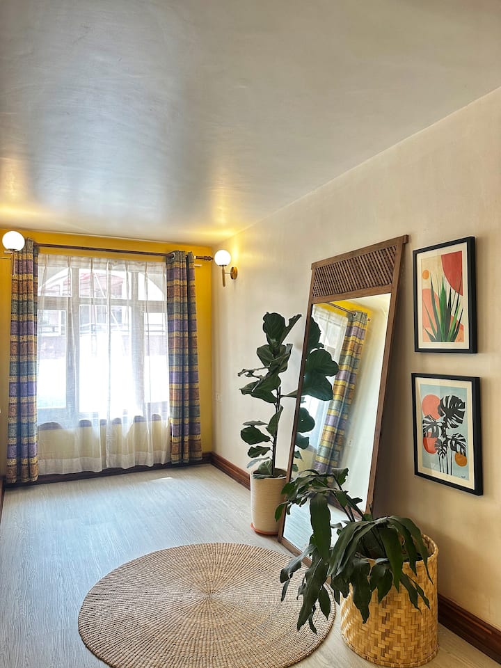 Welcoming 2bhk Apartment | First Floor Near Patan - China