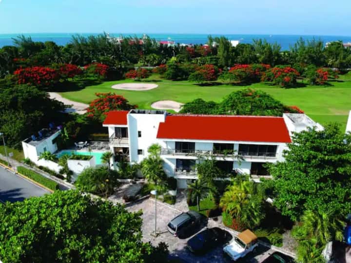 Zona Hotelera, Magnífica Ubicación, Playa Tortugas - Cancún