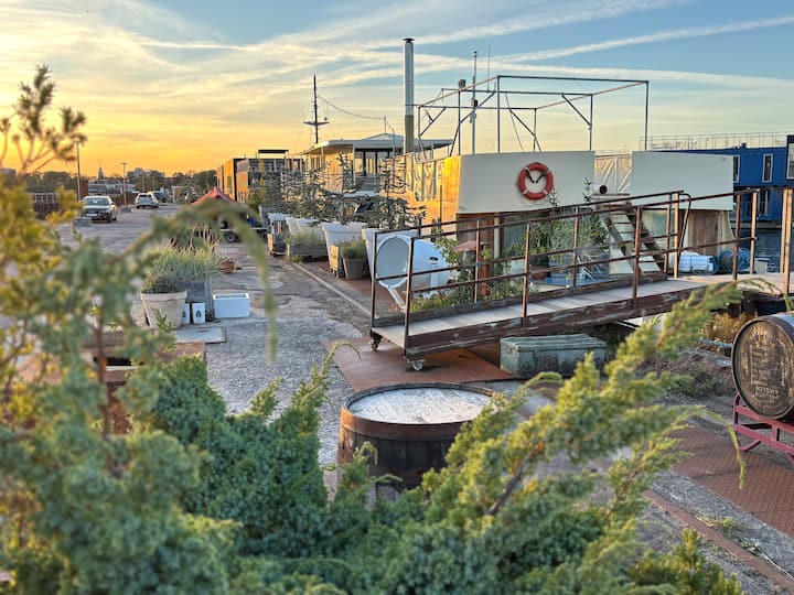 Houseboat - Refshaleøen - Copenhaguen