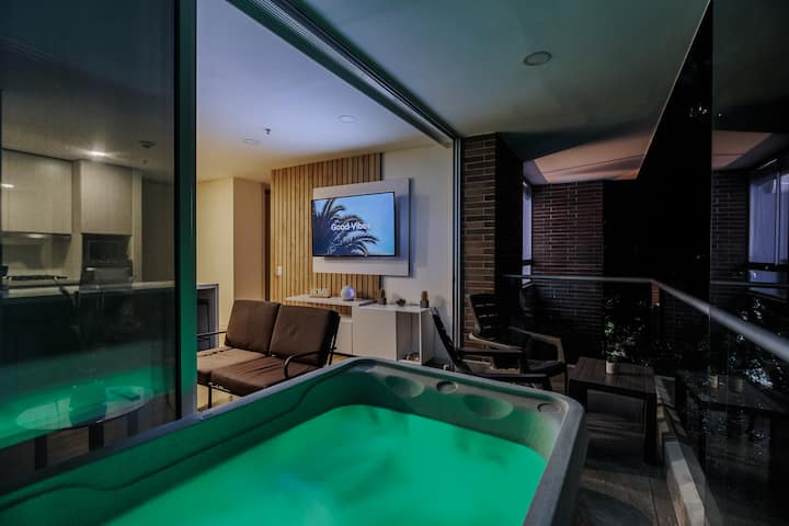 Exclusive Poblado Apt · Private Jacuzzi · Ac - Medellín