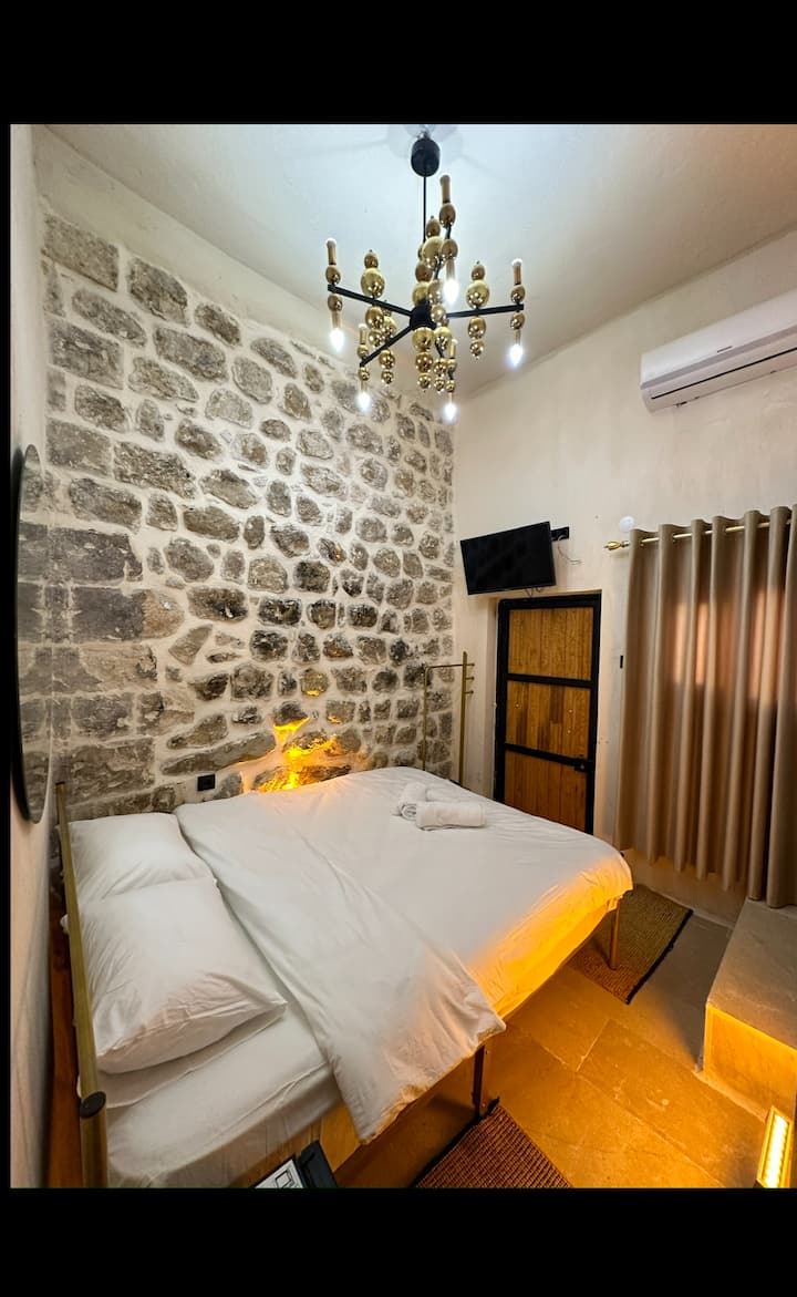 Miri Cave Suites -202 Standart Room - Mardin