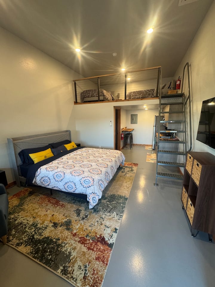 Sawtooth Cabin #1 With Kitchenette - Mount Rushmore National Memorial