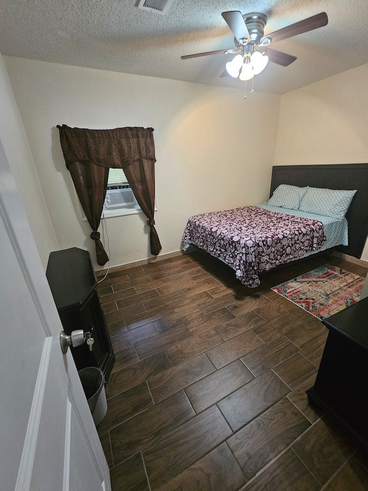 Private Room - St. Cloud, FL