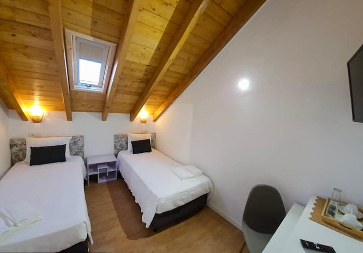 Casa Do Chafariz  Rooms 
 Quarto Twin #9 - Porto Covo