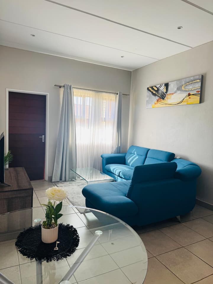 3 Bedroom, Whiteridge, Randburg- Townhouse, Secure - Johannesburg