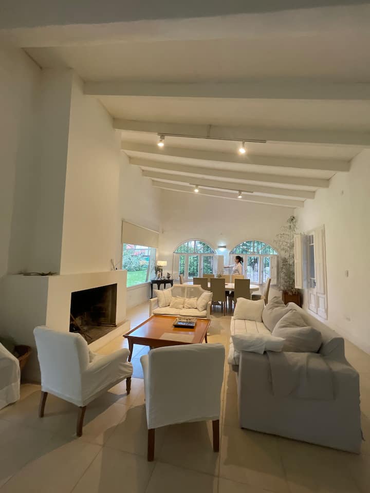 Casa A Metros Del Country Golf Club - Gualeguaychú