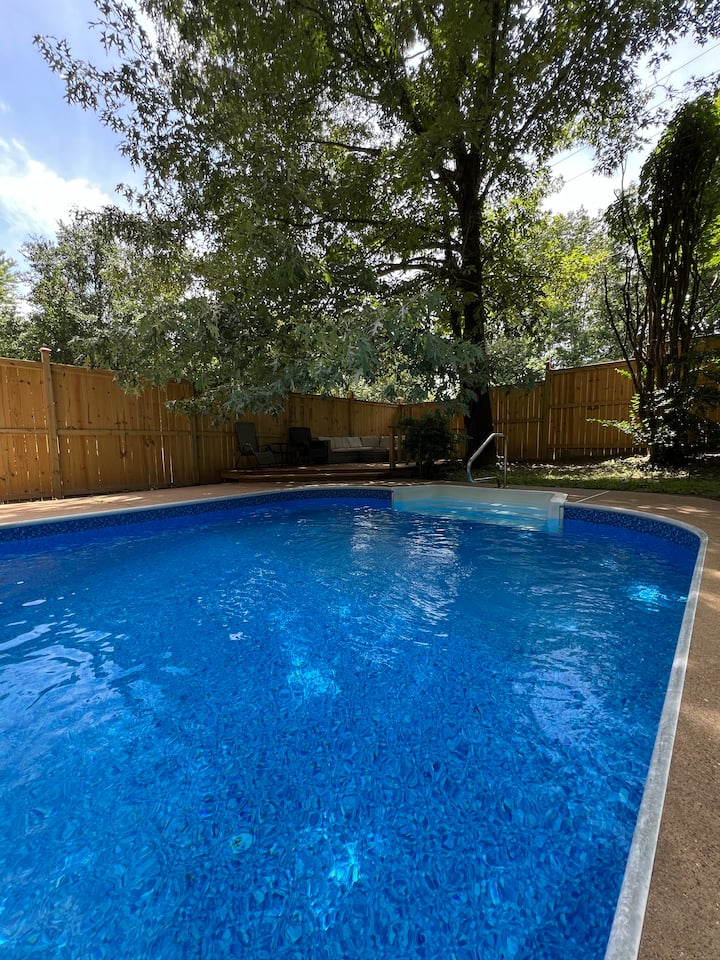 Large House With Pool Near Shopping And The Square - Oxford, MS