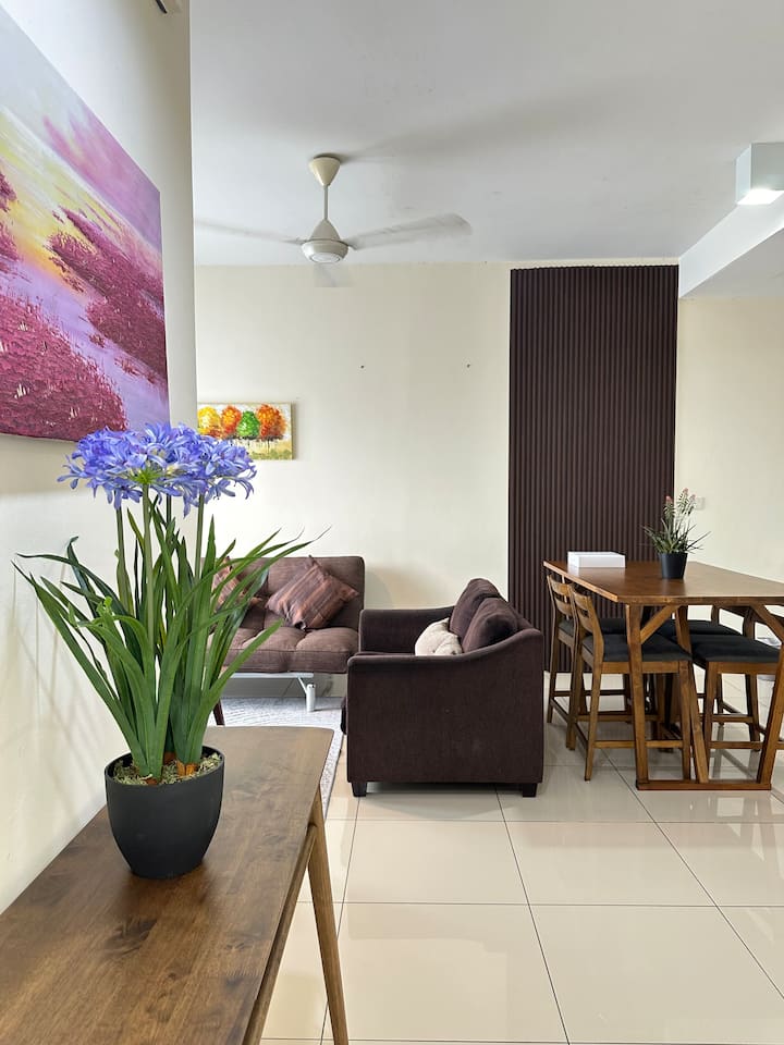 Swiss Garden Residences By Hani 2br/wifi/netflix - Kuantan