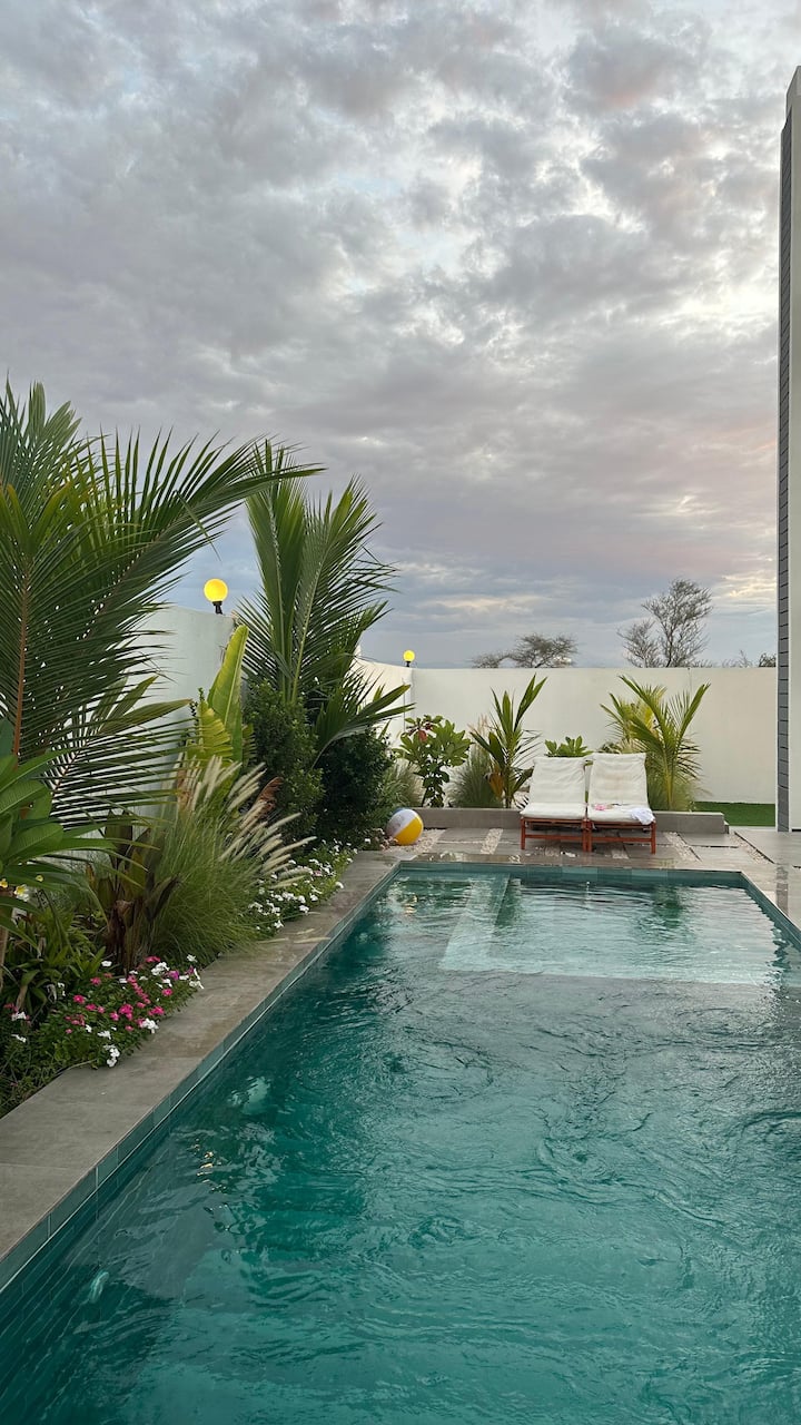 Avana 2 Chalet For Couples Overlooking The Pool - Oman