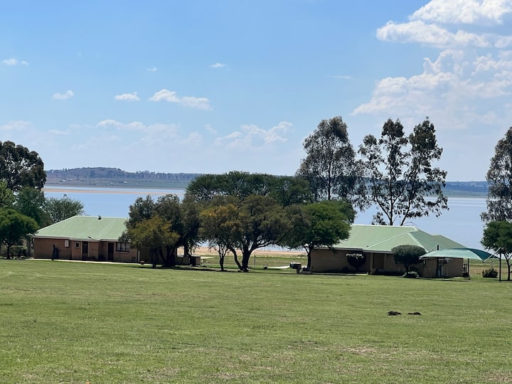 Family Home - House 1 - Vaal Marina