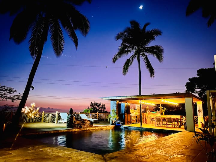 Villa Familiale Avec Jardin Tropical & Piscine - Saint-Pierre