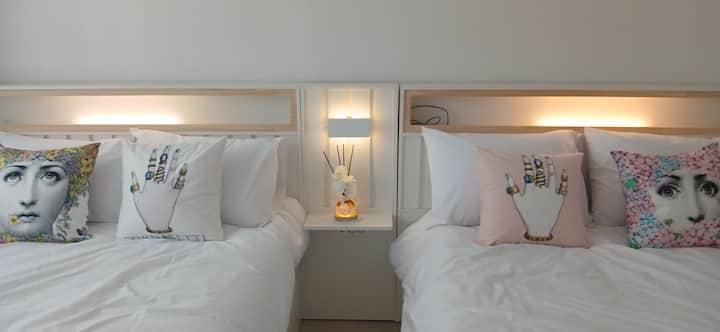 겨울 온열[따뜻해요]장판 준비완료/망원역도보9분/편안한 침대/도보한강산책가능/망원시장/홍대 - Seoul Gimpo Airport (GMP)