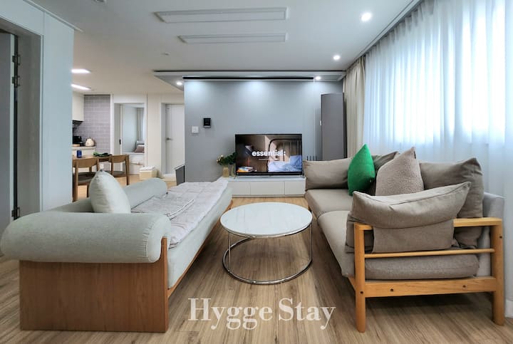 Licensed Stay/spacious/4 Acs/11ppl/free Ott - Seoul