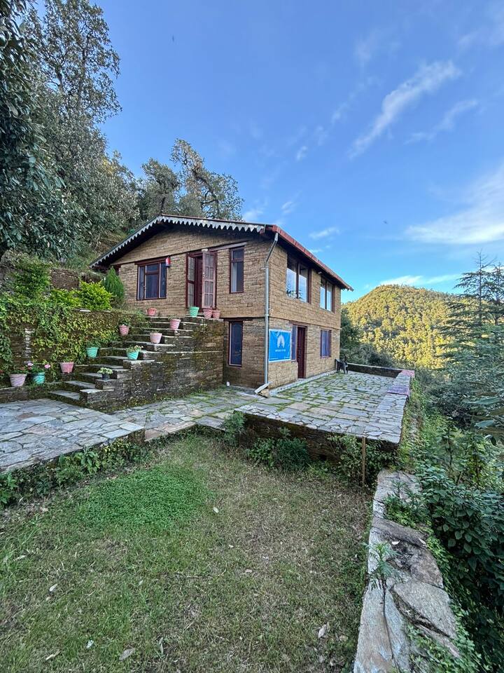 Odyssey Stays Jageshwar - Binsar