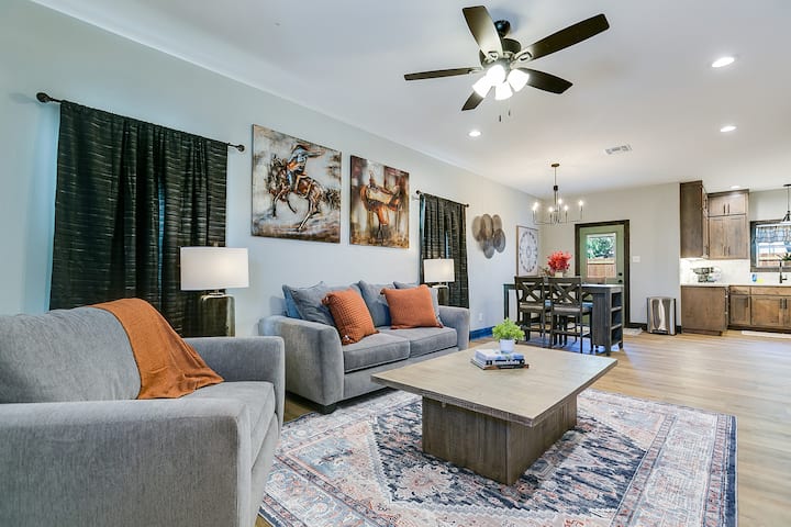 Fort Concho/2 Br-2.5 Ba/new! - San Angelo, TX