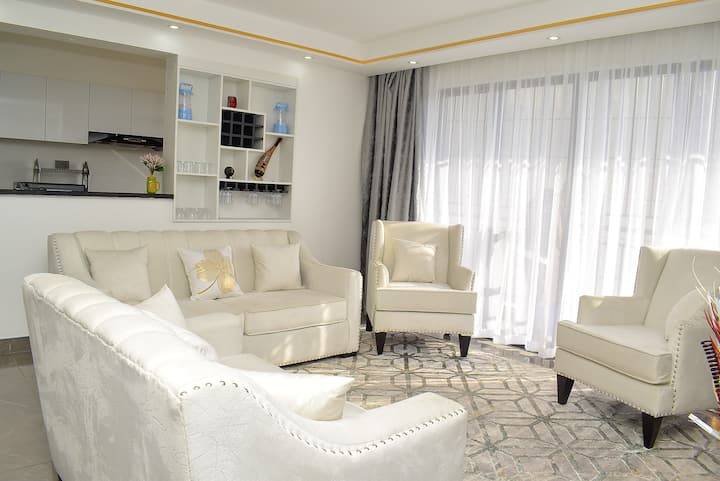 A Symphony Of Style 3br Apt In Kileleshwa. - Nairobi