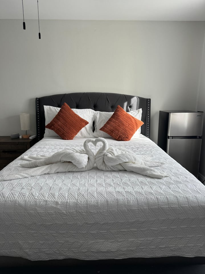 Family Stay|large Groups|master Suites Near Venues - Moreno Valley