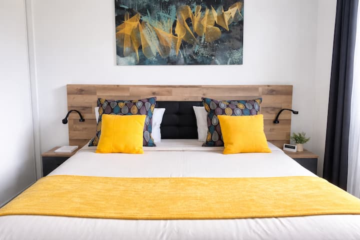 Aj • ÉLégant 4 éToiles La Joliette + Parking - Marseille