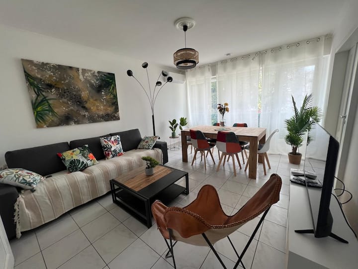 L'escapade : Appartement Avec Clim Et Balcon - Montpellier