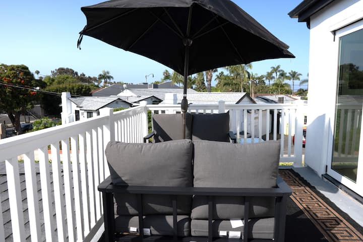 Newly Remodeled 2 Bed 2 Bath - Heart Of Cdm - Newport
