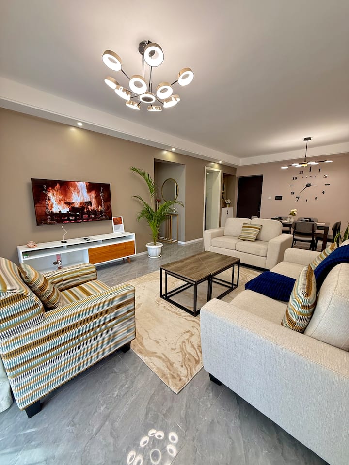 Executive 1bd W/gym/pool/mart Close To Yaya Center - Nairobi