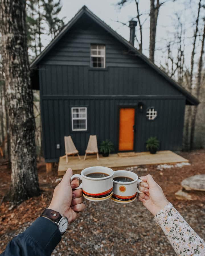 Tiny Cabin | Perfect Mountain Getaway | Clayton Ga - Rabun Lake, Lakemont