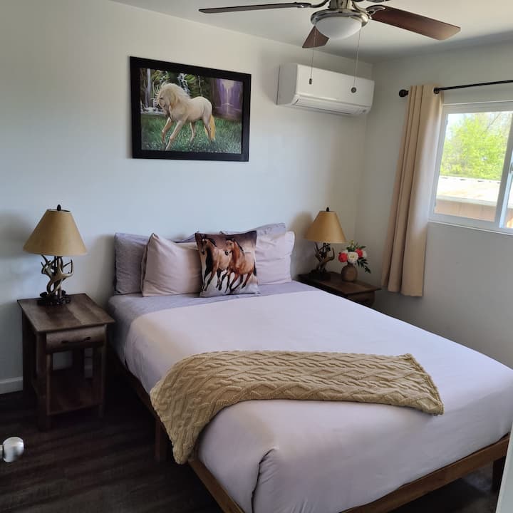 Clean Yreka Home, Large Backyard By Discovery Park - Yreka, CA