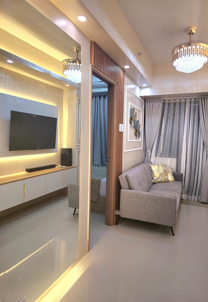 1 Bedroom In Moa | Pool | 200mbps Wifi & Workspace - Pasay