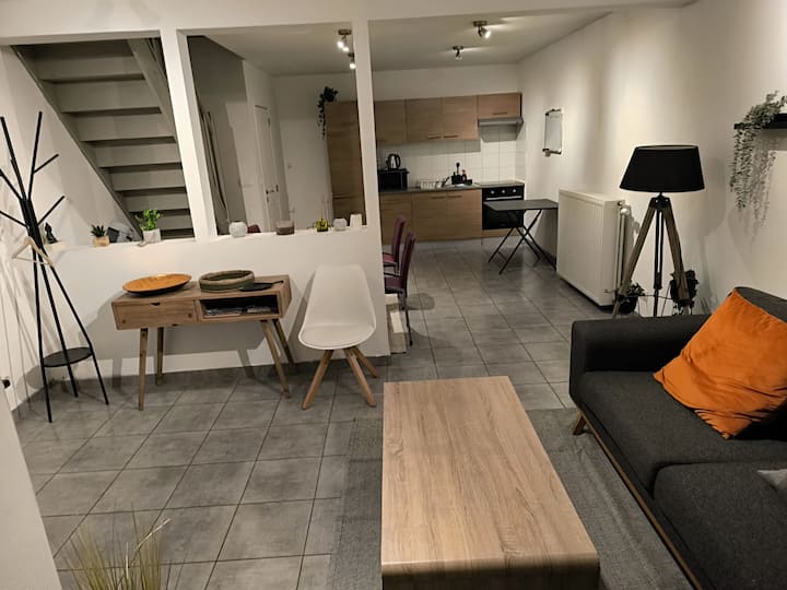Jolie Petite Maison Près Mons - Mons