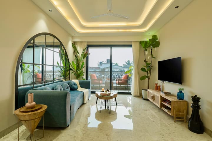 Luxury 1bhk With A Private Jacuzzi | Candolim - Goa