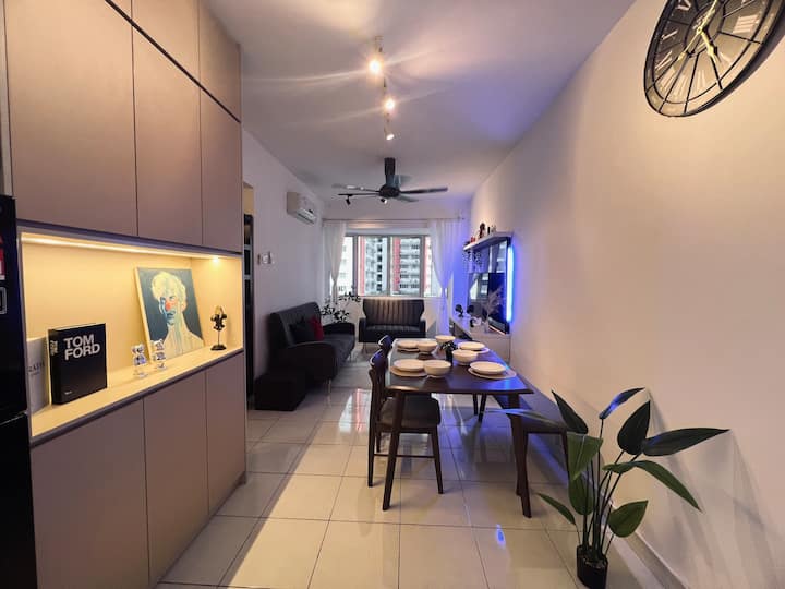 Main Place Cozy & Modern 1 Br For 2 Pax - Subang Jaya