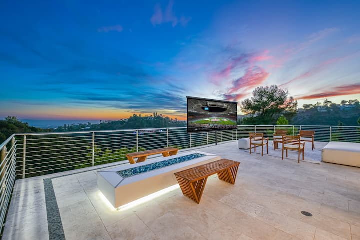 Private Bel Air Estate W/ Pool 5 Mins From Sunset - Beverly Hills, CA